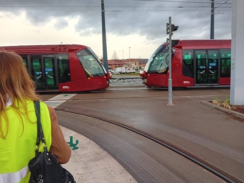 Visite du Centre de Maintenance de la T2C - Plateforme de Mobilité du ...